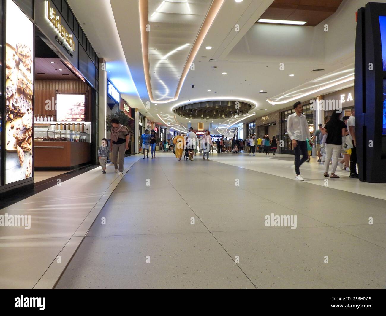 Emaar Shopping mall Dubai, United Arab Emirates Stock Photo - Alamy