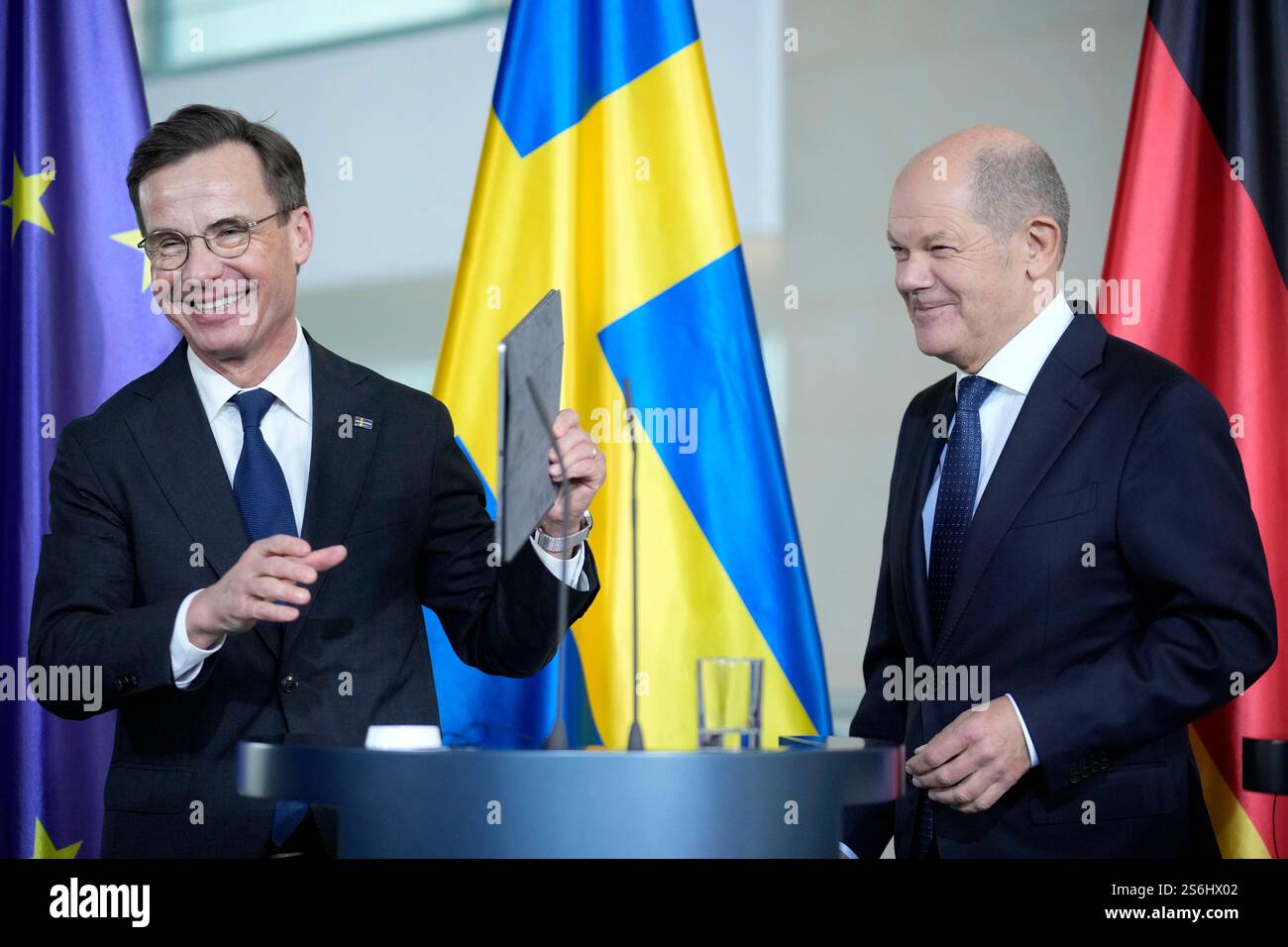 German Chancellor Olaf Scholz, right, and Sweden's Prime Minister Ulf ...