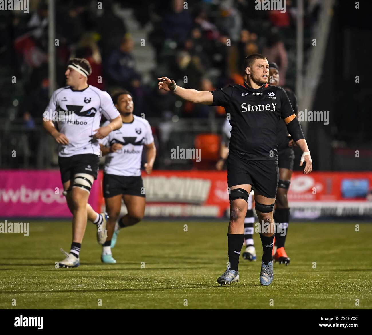 Tom Willis of Saracens in action during the Gallagher Premiership Rugby ...