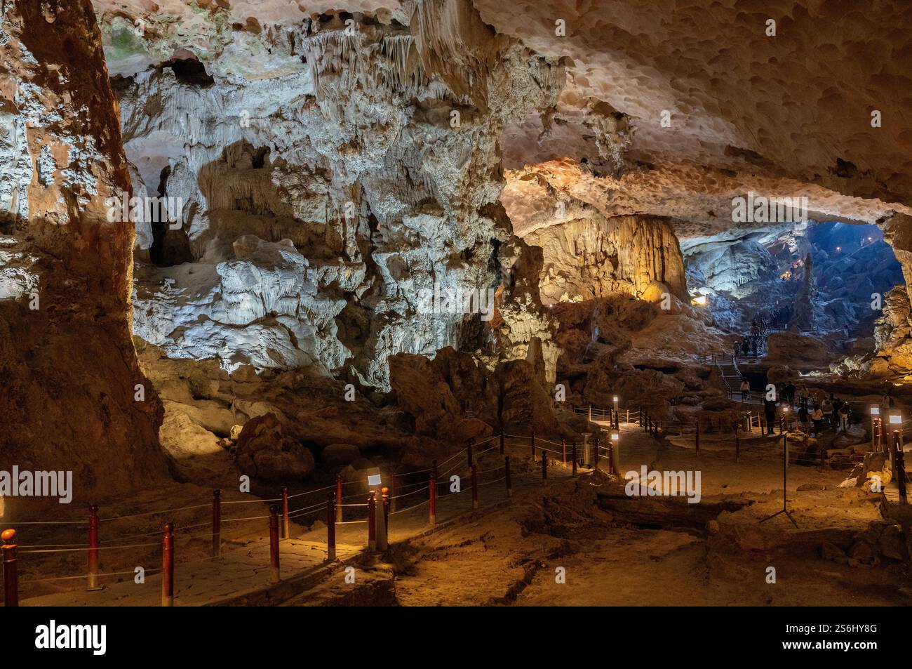The massive Hang Sung Sot cave of the Halong Bay in Vietnam Asia Stock Photo - Alamy