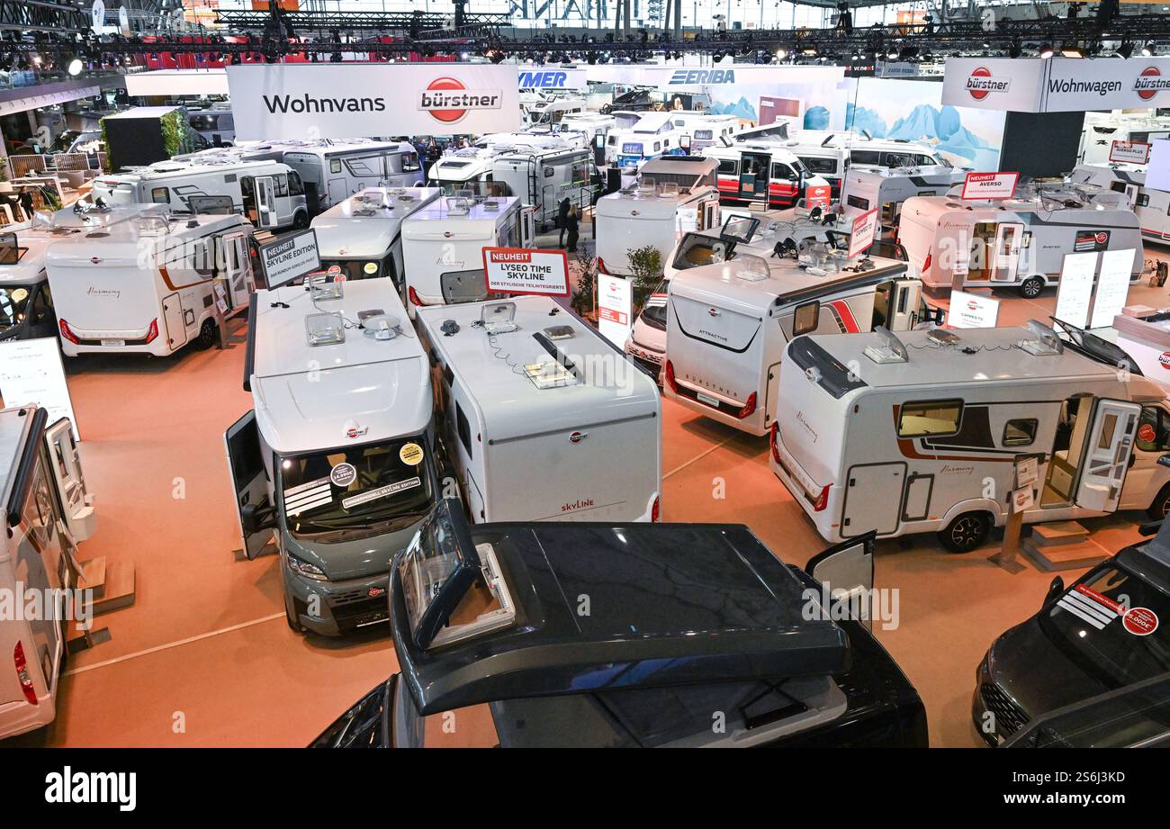 Stuttgart, Germany. 17th Jan, 2025. Motorhomes are on display in an ...