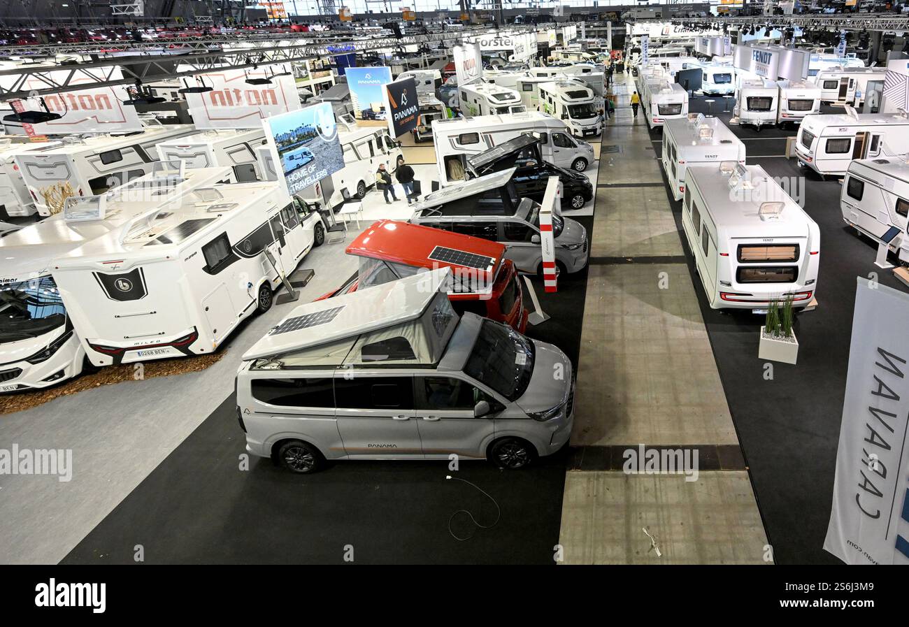 Stuttgart, Germany. 17th Jan, 2025. Motorhomes and caravans are on ...
