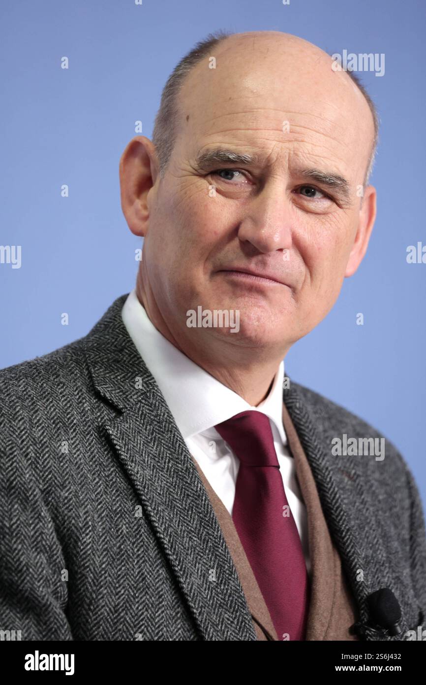 Manuel Herder, Verleger Herder Verlag, Pressekonferenz und Vorstellung ...