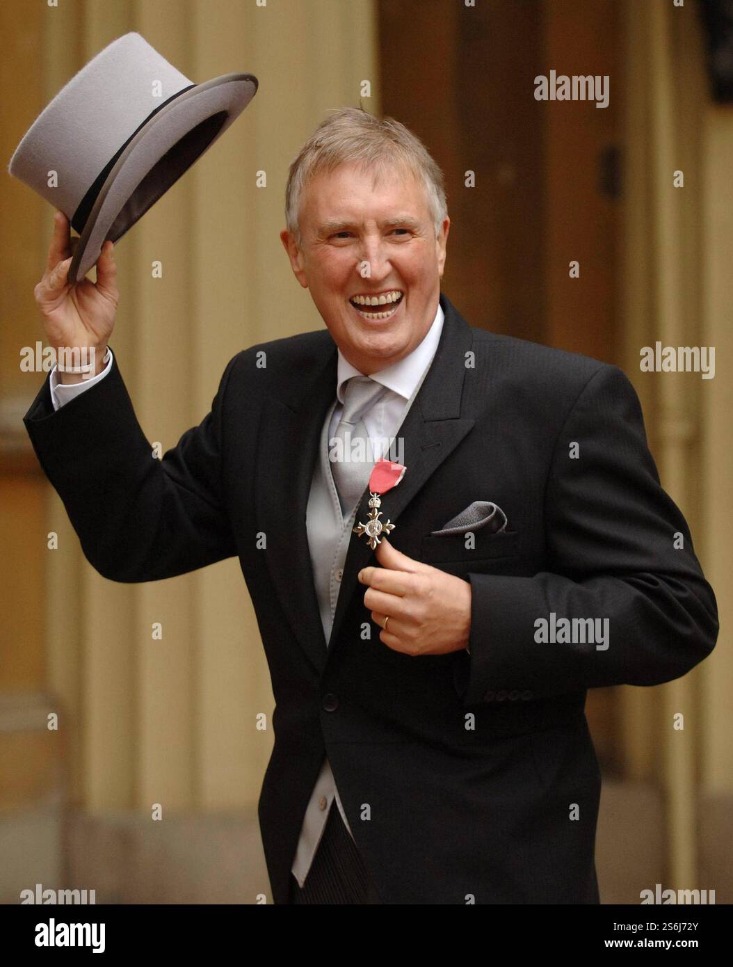 Former led zeppelin lead hi-res stock photography and images - Alamy