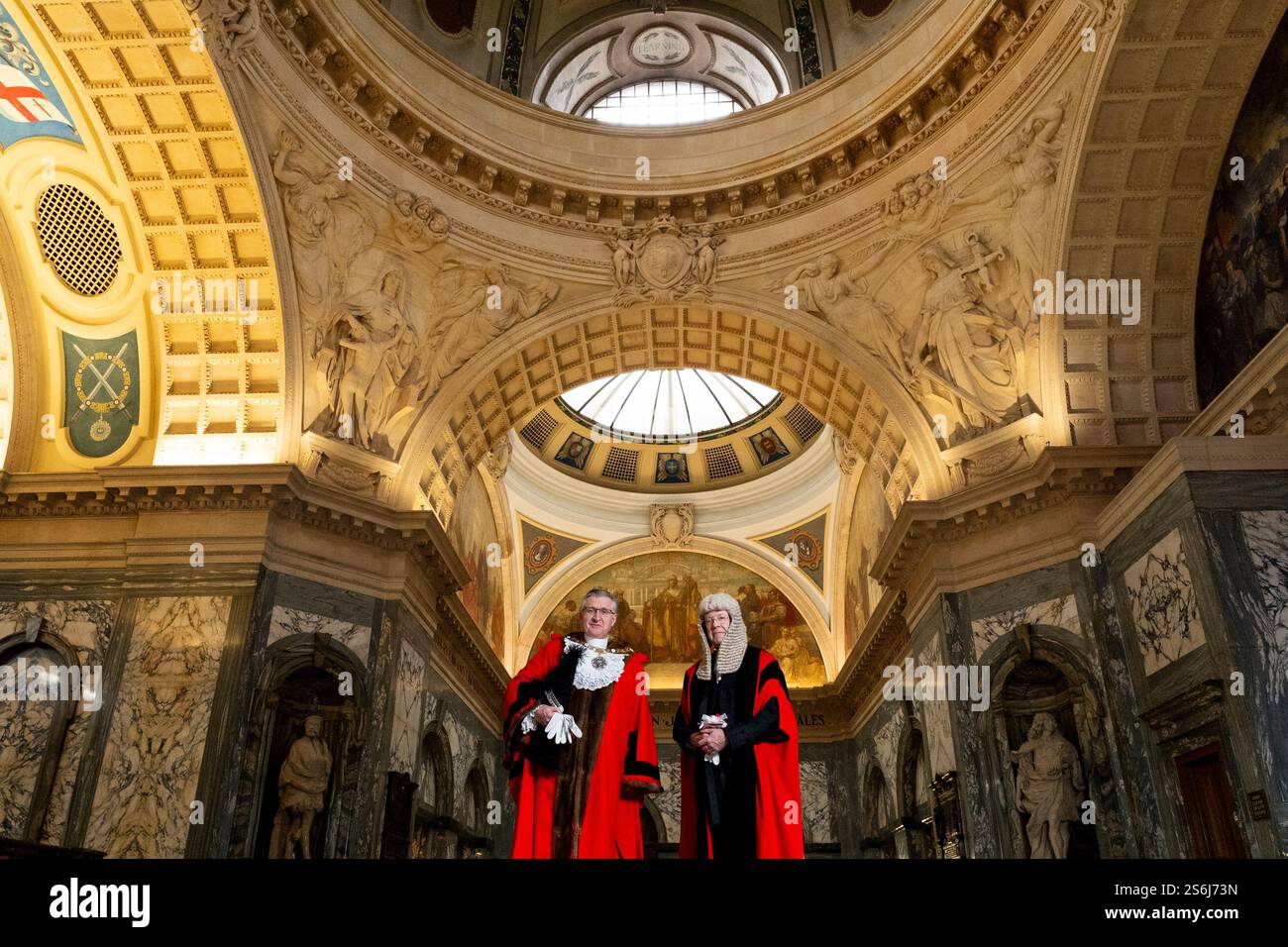 Lord Mayor of the City of London Alastair King (left) and the Central ...