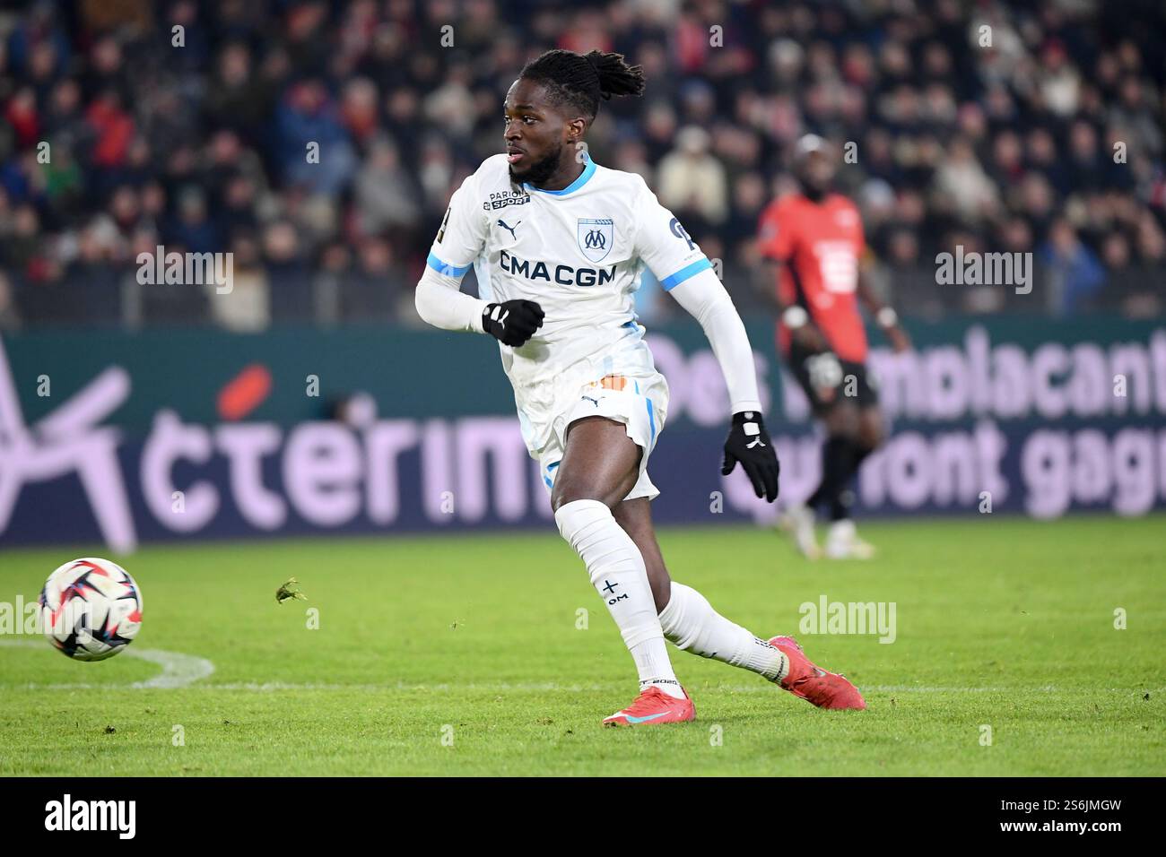 17 Jonathan ROWE (om) during the Ligue 1 McDonald's match between ...
