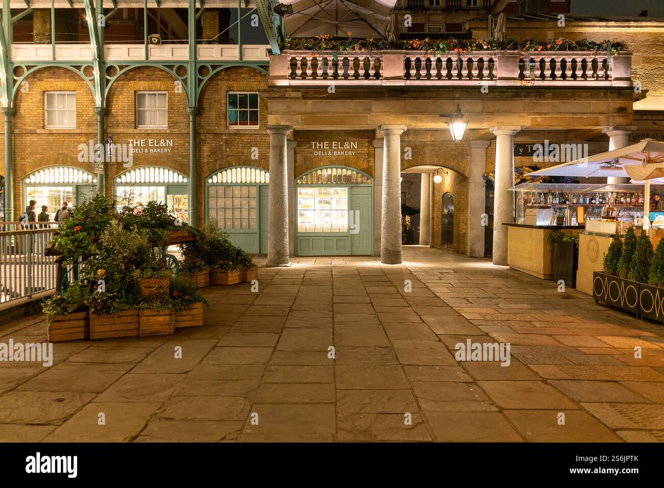 Charming Night time View of Closed Shops in Urban Setting at Covent ...