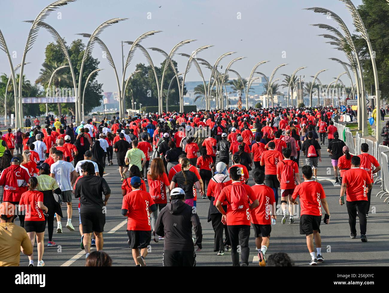 Doha, Qatar. 17th Jan, 2025. Participants run during the 2025 Doha ...