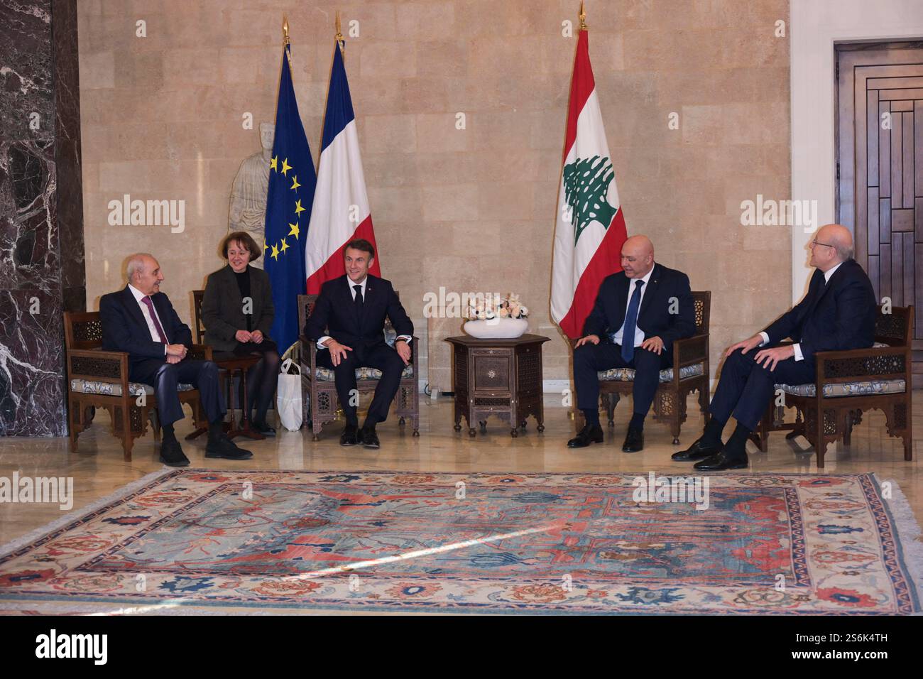 French President Emmanuel Macron meets with Lebanon's new President ...