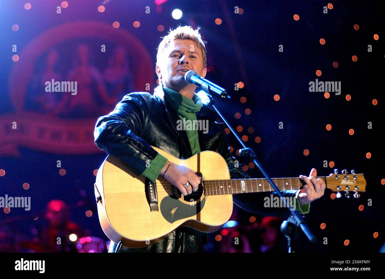 Milan Italy 07/12/2001: Ron, Italian singer, during the live concert at ...