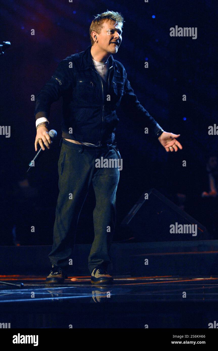 Milan Italy 25/03/2007: Ron , Italian singer, during the live concert ...