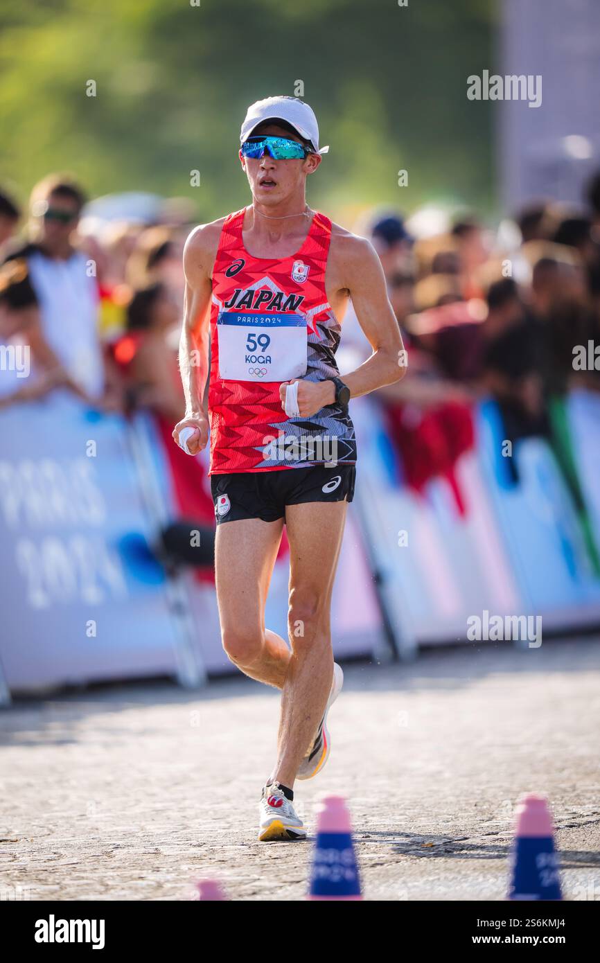 Yuta Koga participating in the 20 Kilometer Race Walk at the Paris 2024 Olympic Games Stock ...