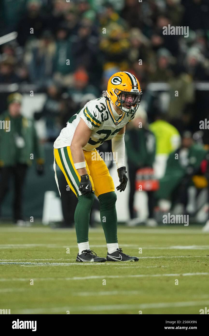 Green Bay Packers' Evan Williams plays during an NFL wild-card playoff ...