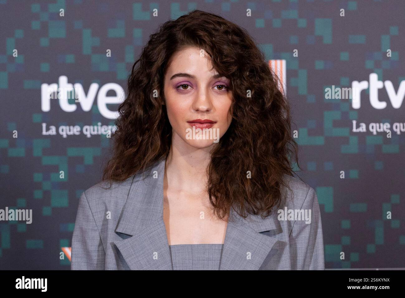 Madrid, Spain. 15th Jan, 2025. Zoe Bonafonte attends the 'XII Premios ...