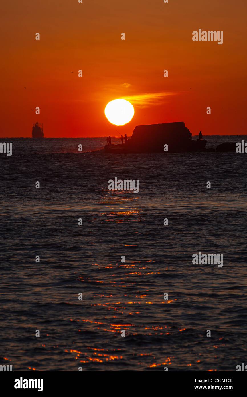 Fishermen on a small island, the burning sun and beautiful scenery made ...