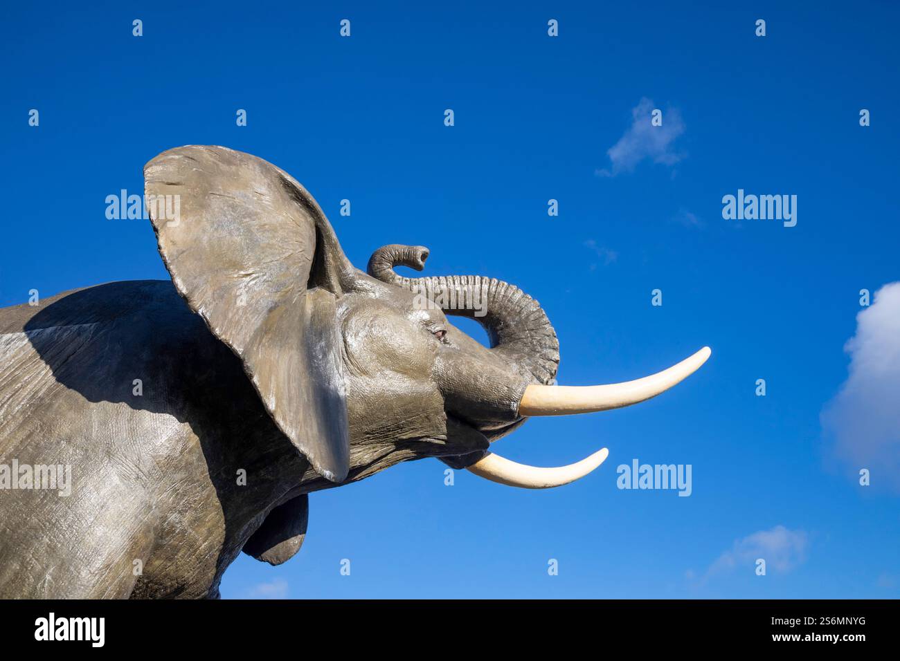 St. Thomas, Ontario, Canada - The Jumbo the Elephant Monument. Jumbo ...