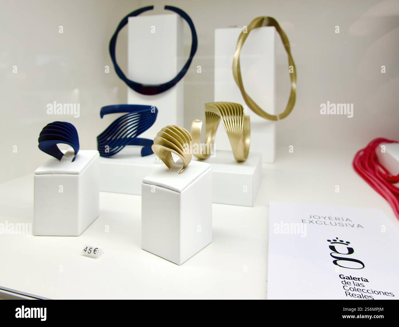 Exclusive jewellery collection on display in the museum shop Royal ...