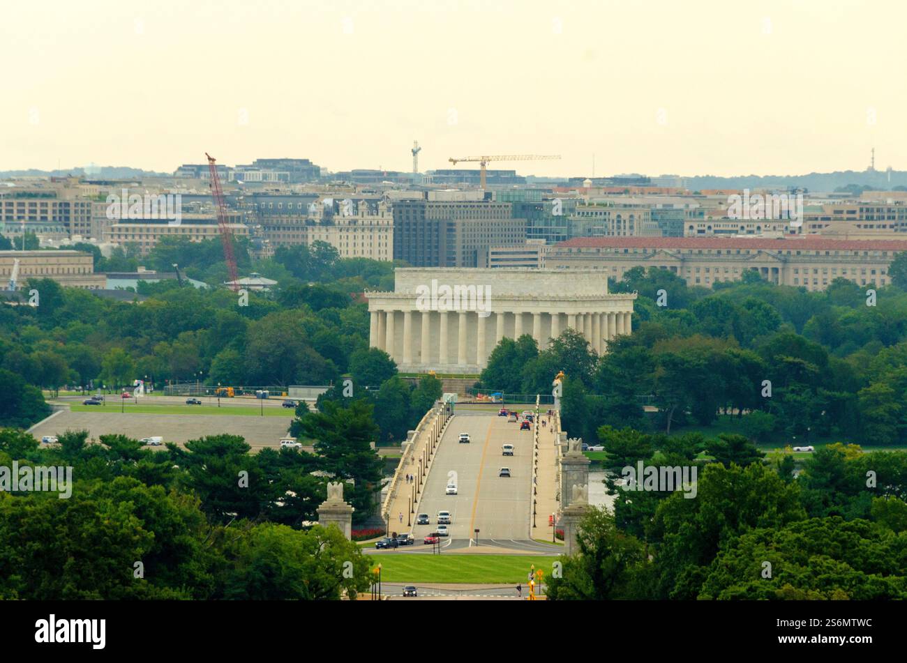 Arlington Memorial Bridge and Lincoln Memorial Stock Photo - Alamy
