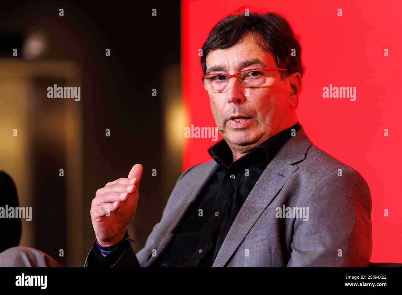 Munich, Germany. 17th Jan, 2025. Prof. Dr. Niko Mohr, Friedhelm Loh ...