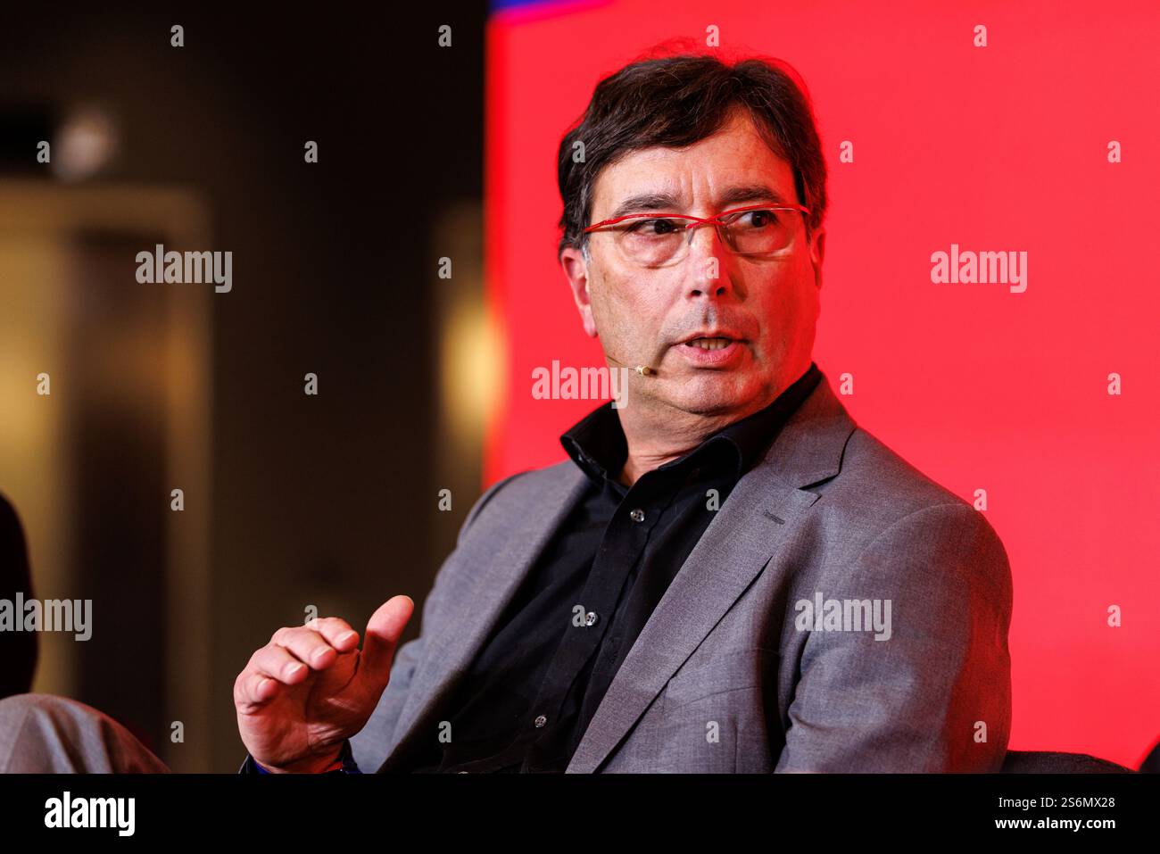 Munich, Germany. 17th Jan, 2025. Prof. Dr. Niko Mohr, Friedhelm Loh ...