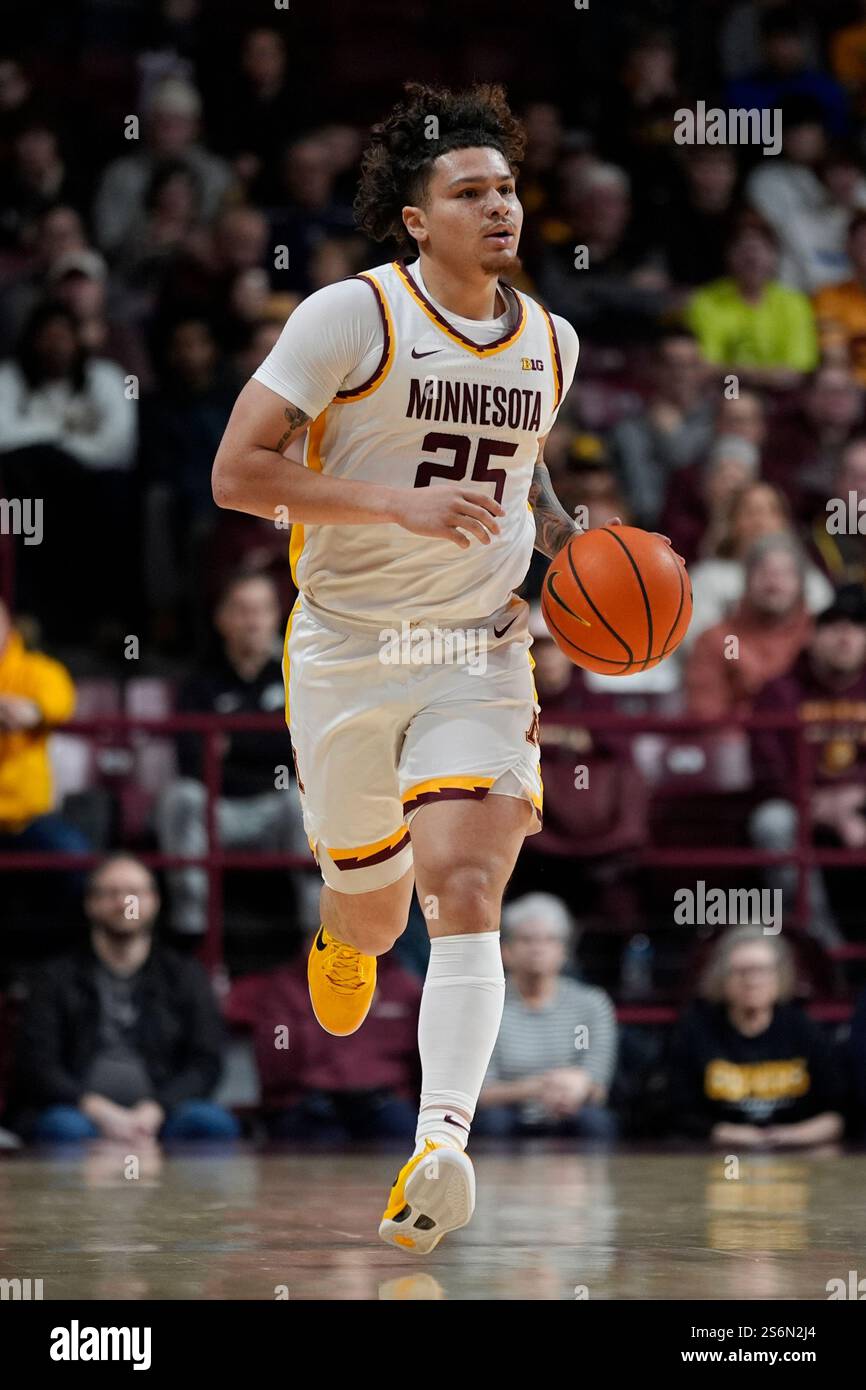 Minnesota guard Lu'Cye Patterson (25) dribbles down the court during ...