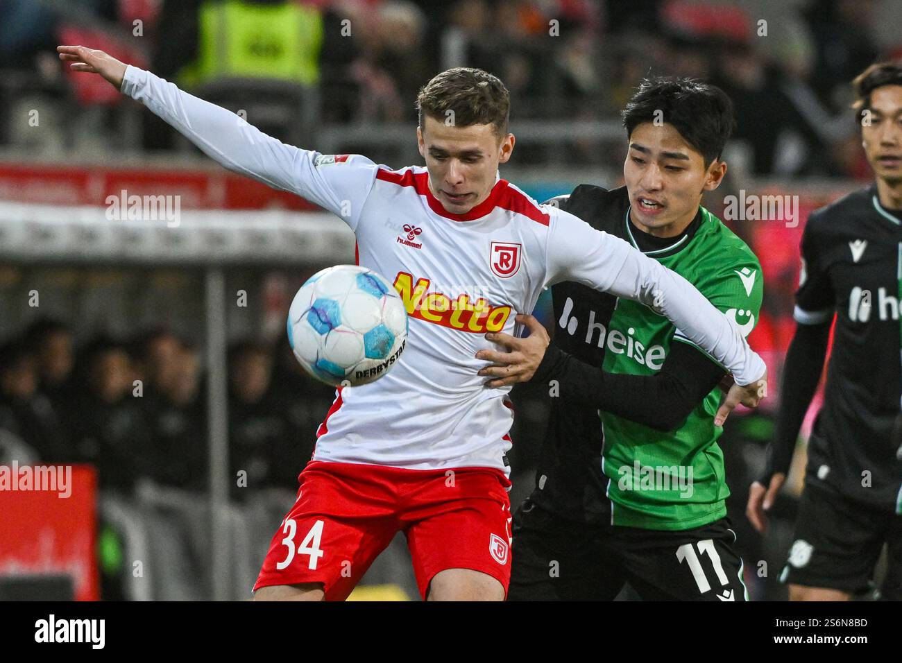 Regensburg, Germany. 17th Jan, 2025. Soccer: Bundesliga 2, Jahn ...