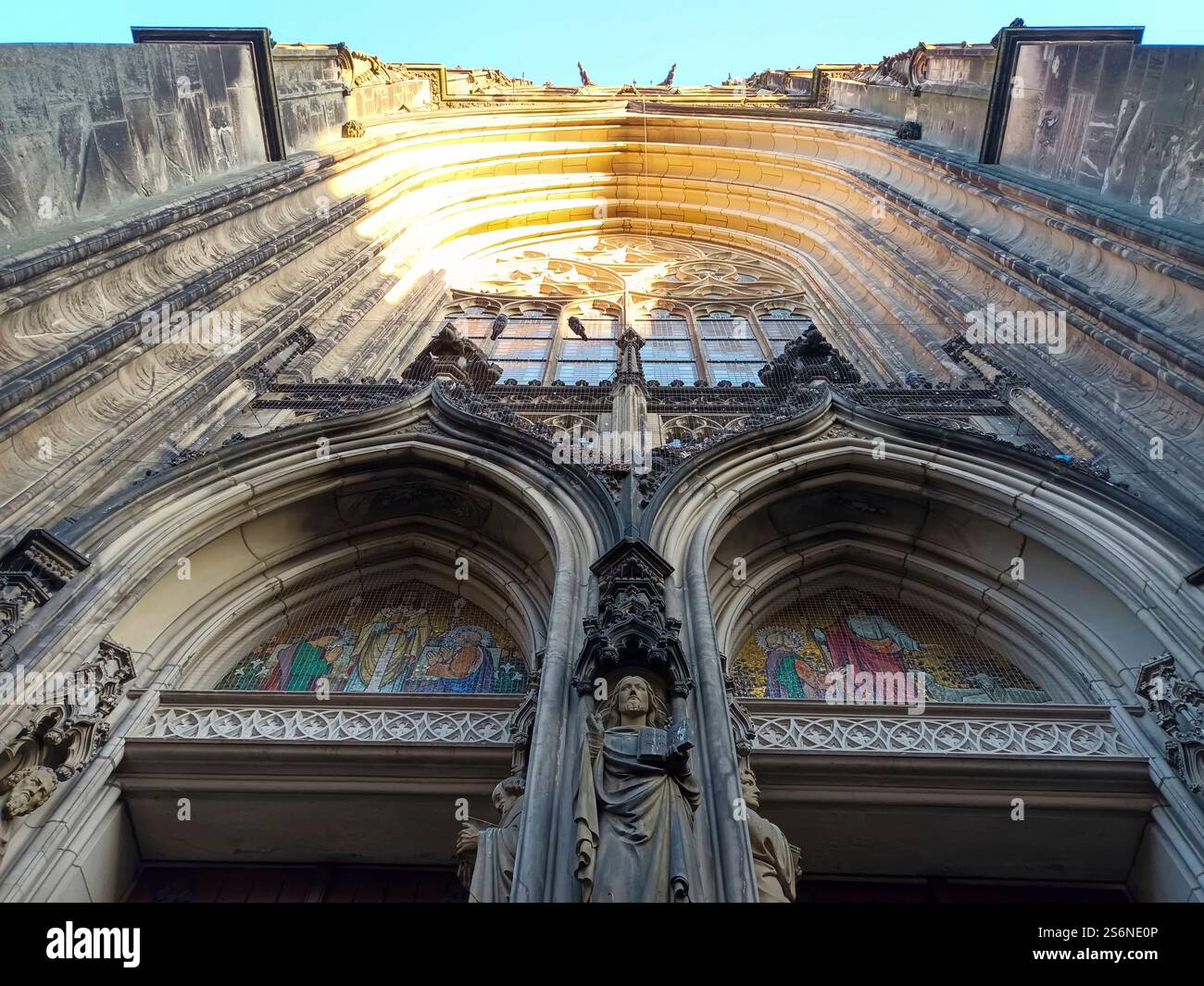 Low angle view portal hi-res stock photography and images - Alamy