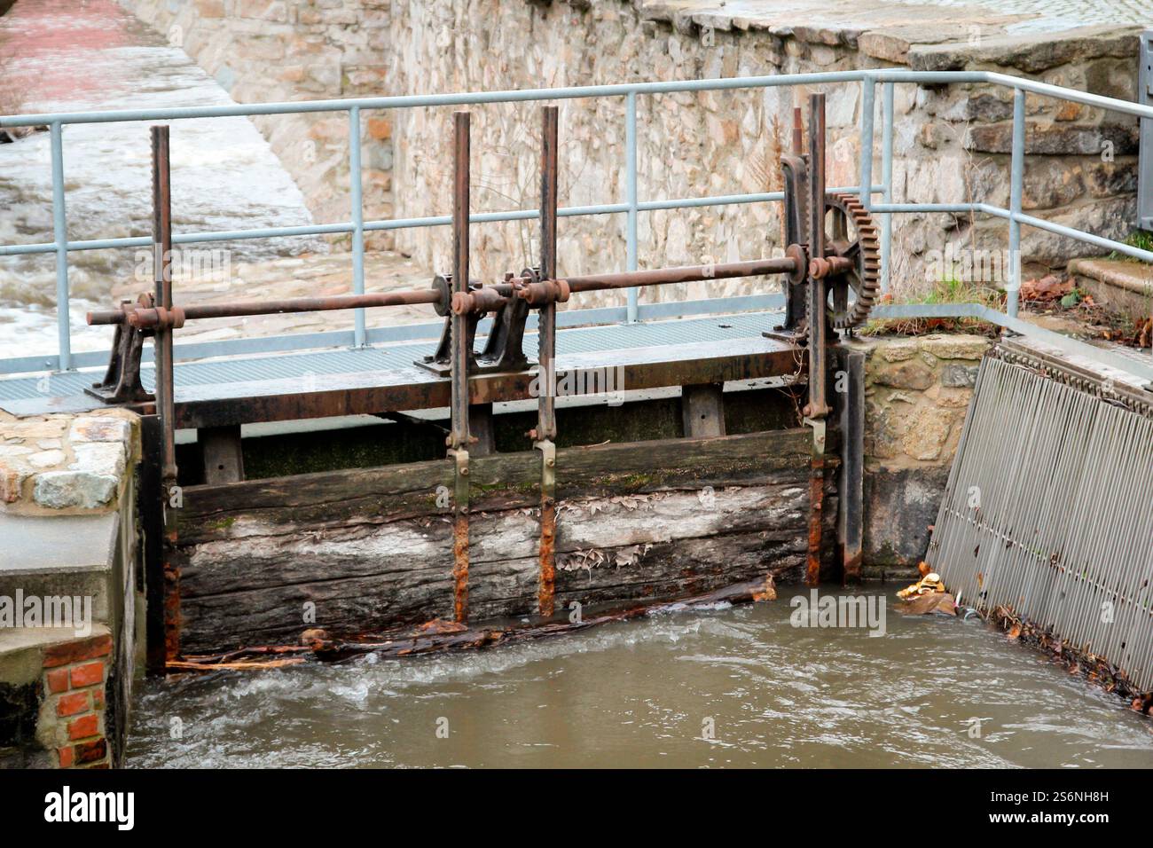 Regulation of water level hi-res stock photography and images - Alamy