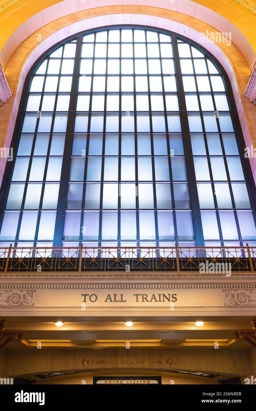 "To All Trains" signage at Union Station in Chicago, Illinois, USA ...