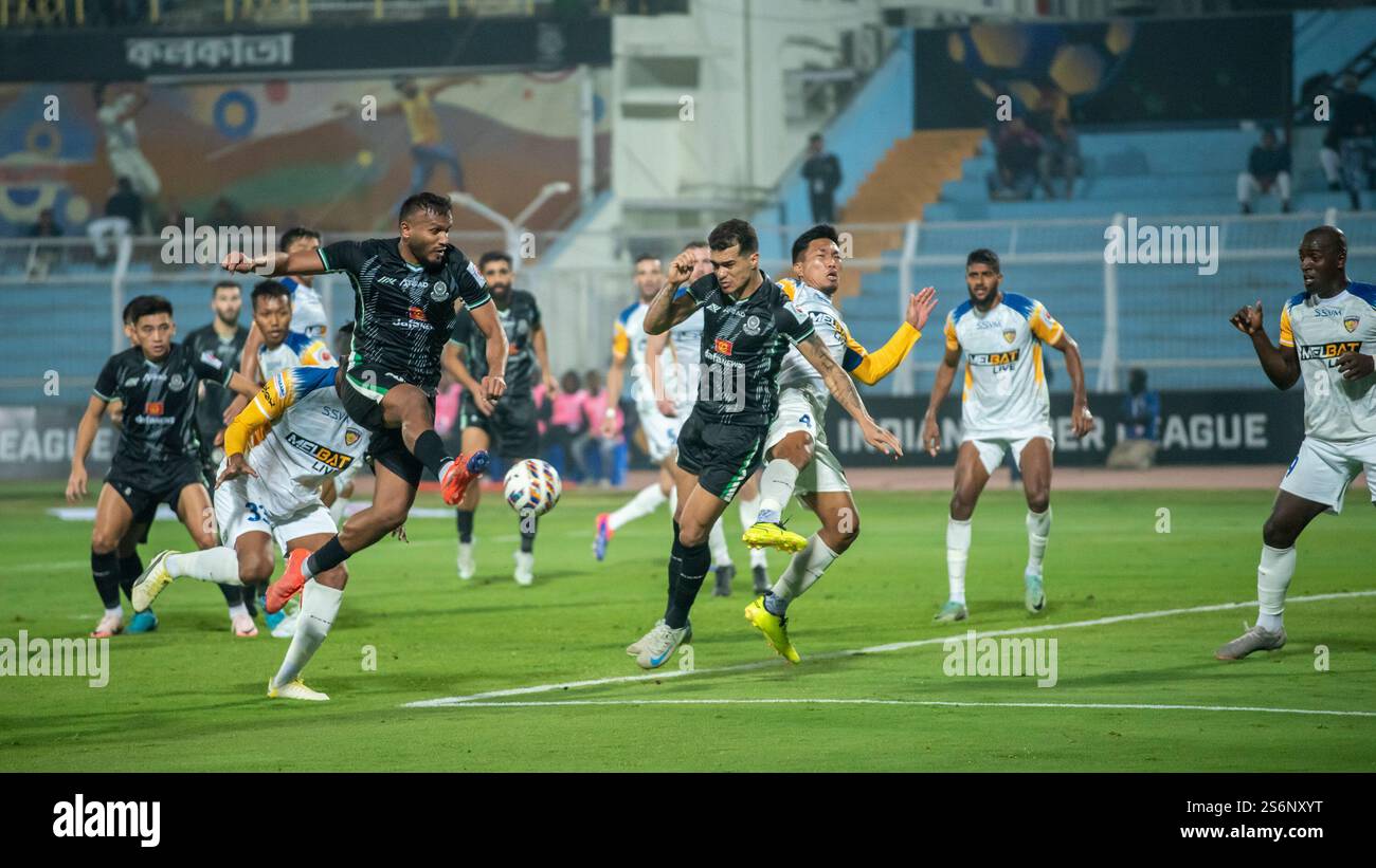 Kolkata, India. 15th Jan, 2025. ISL 2024-25: Mohammedan Sporting rides on stoppage-time double ...