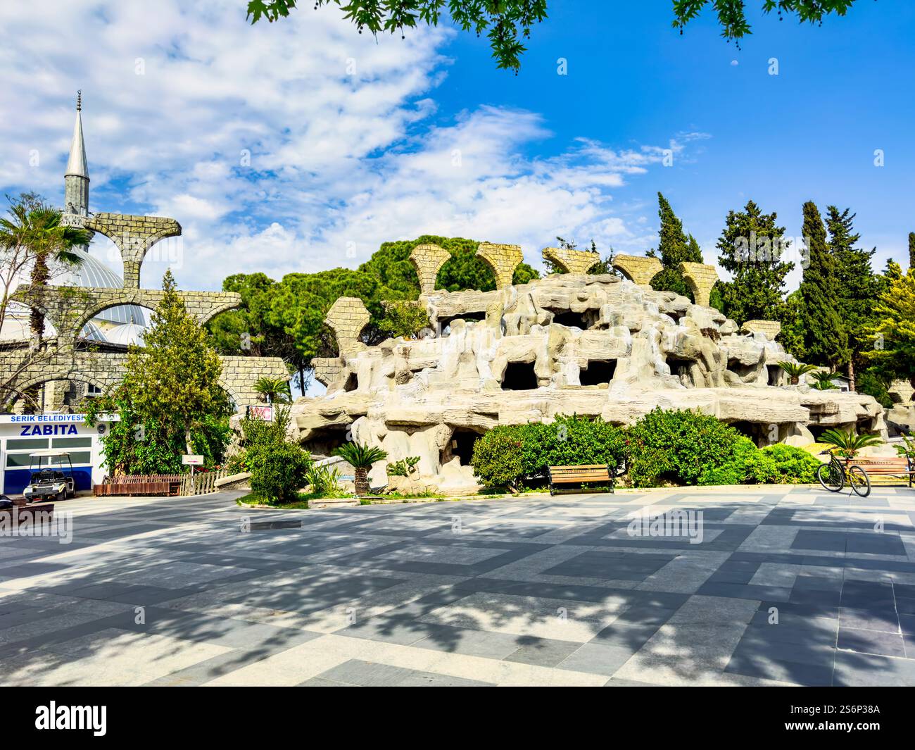 Man made waterfall hi-res stock photography and images - Alamy