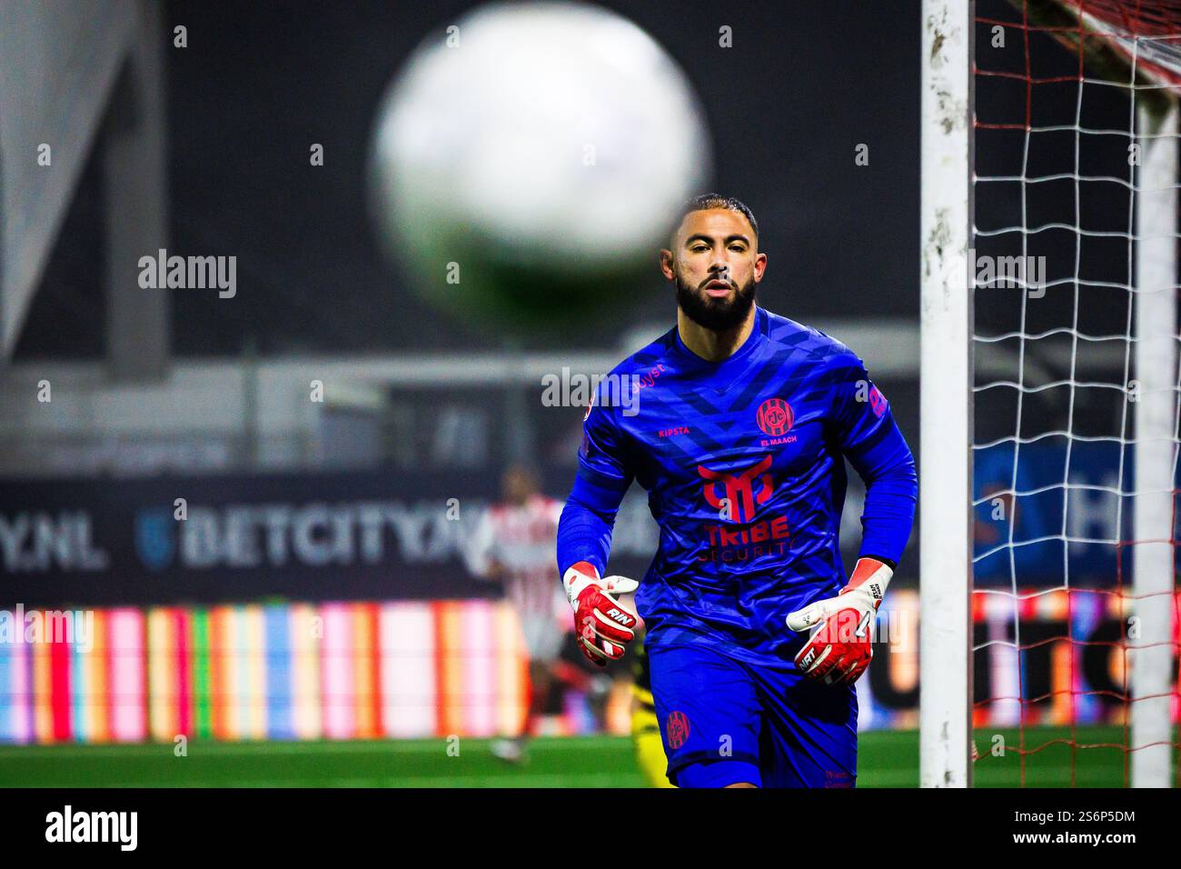 Oss, Netherlands. 17th Jan, 2025. OSS, 17-01-2025, Frans Heesen stadium ...