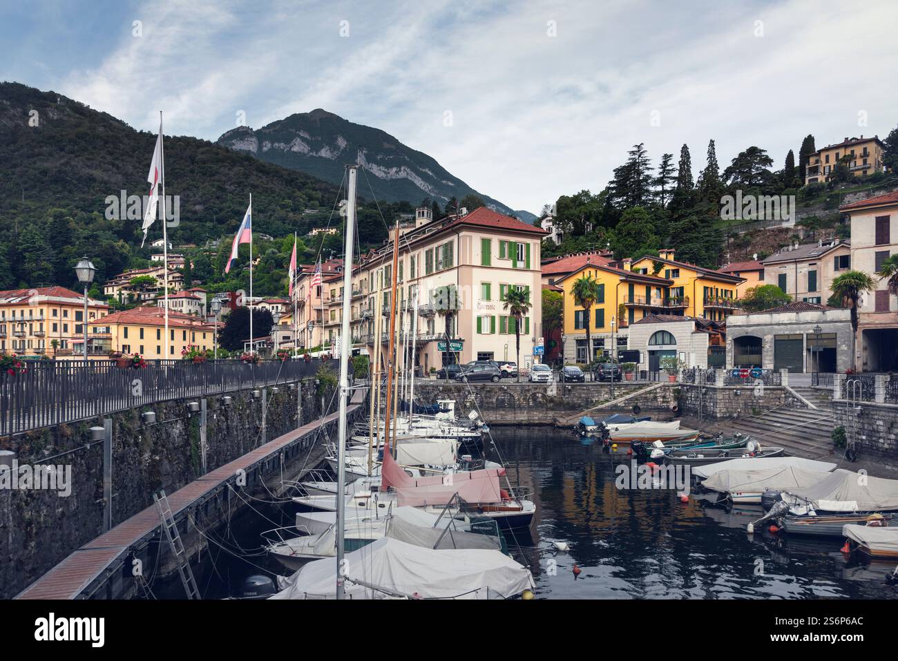 Menaggio lake como mountains hi-res stock photography and images - Alamy