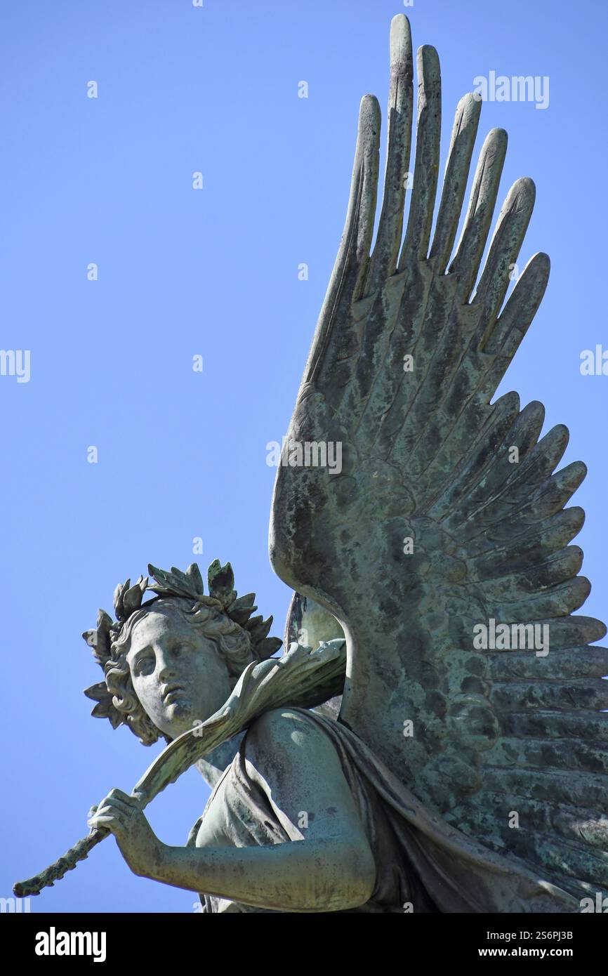 Angel statue in charlottenburg palace hi-res stock photography and ...