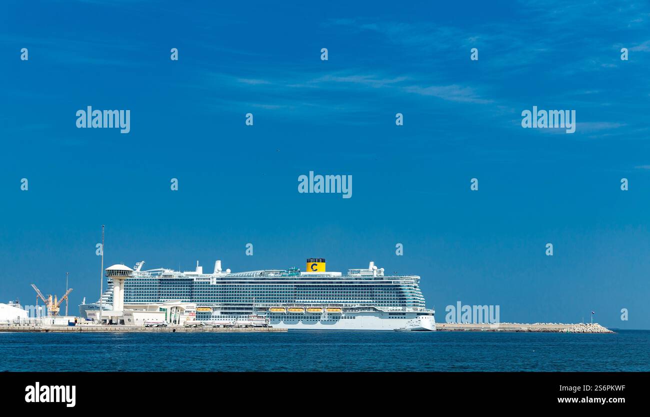 Cruise ship Costa Toscana in the port of Muscat, Muscat, Oman, Arabian ...