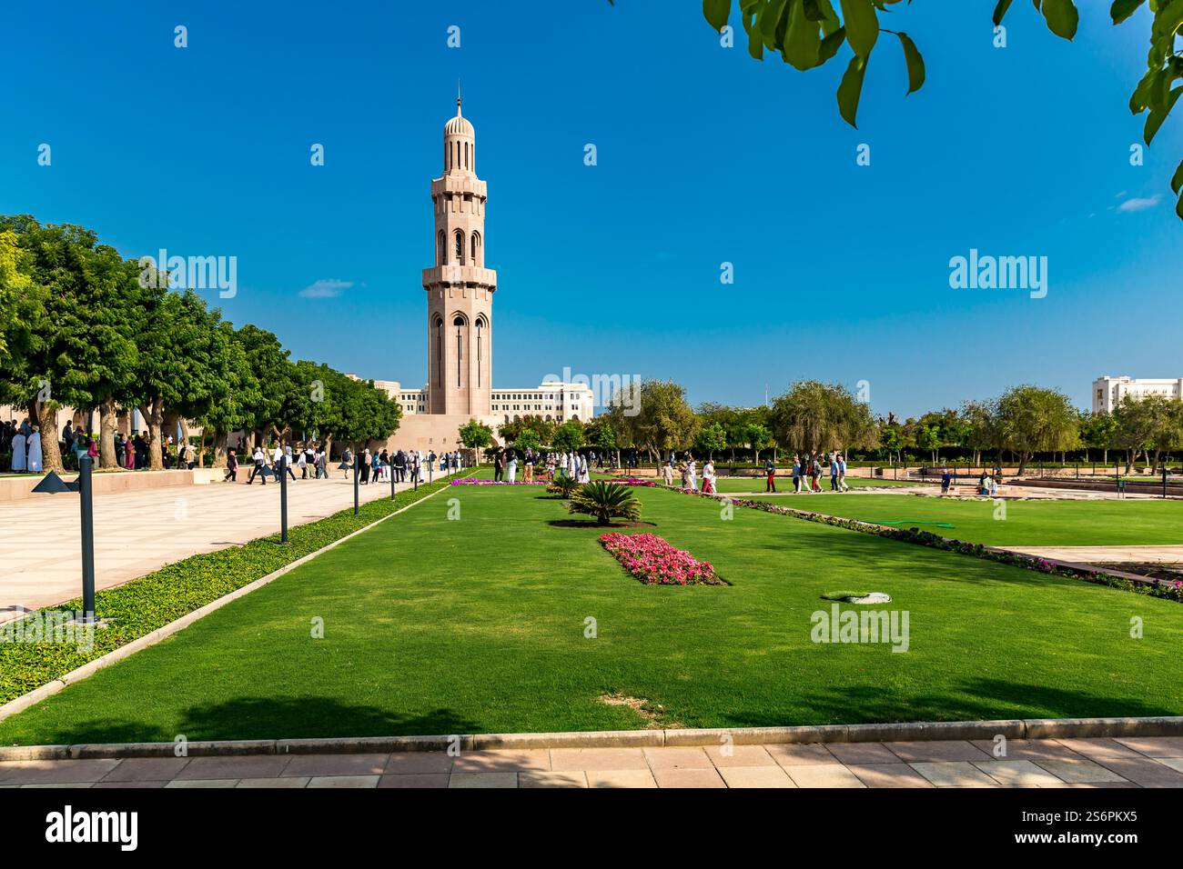 Minaret, Sultan Qaboos Grand Mosque, Muscat, Muscat, Oman, Arabian ...