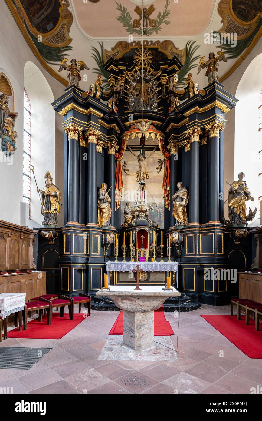 Catholic parish church of St. Vincentius in Hattenheim in the Rheingau ...