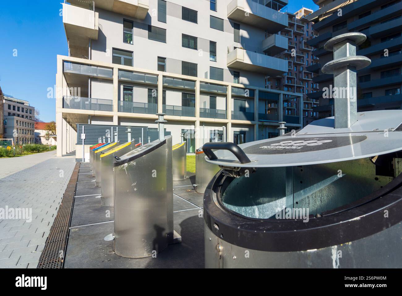 Openings to garbage containers hi-res stock photography and images - Alamy