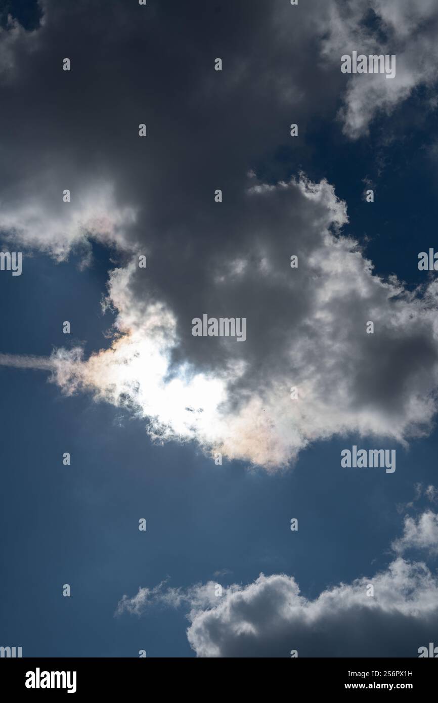 photo Spectacular Celestial Phenomenon: Sunlight Piercing Through Dark ...