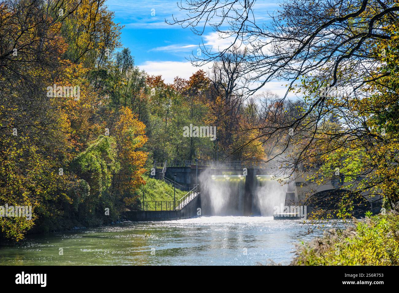 Germany, Bavaria, Munich, Thalkirchen, Hinterbrühl, Isar valley ...