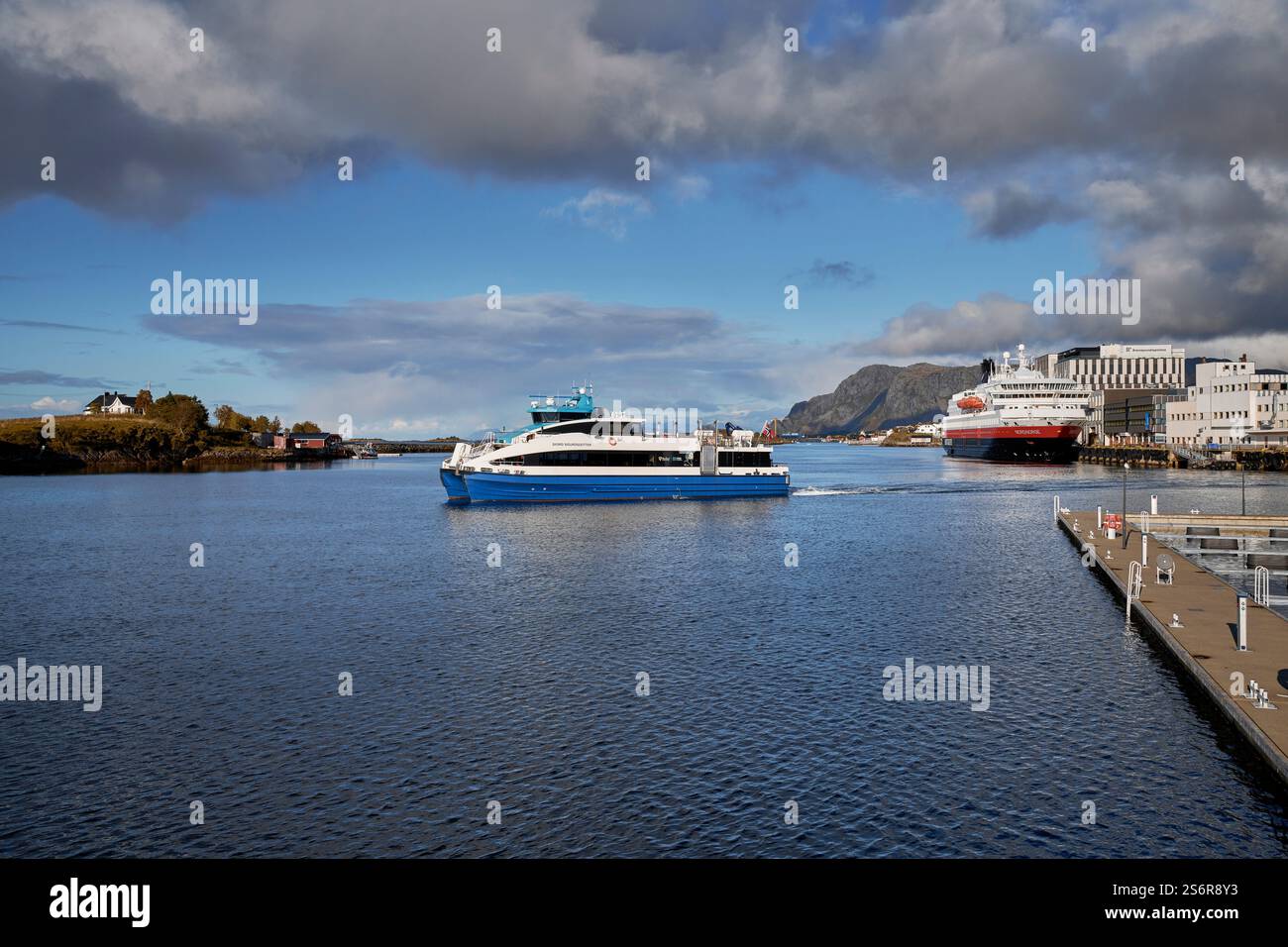 Brønnøysund ferry hi-res stock photography and images - Alamy