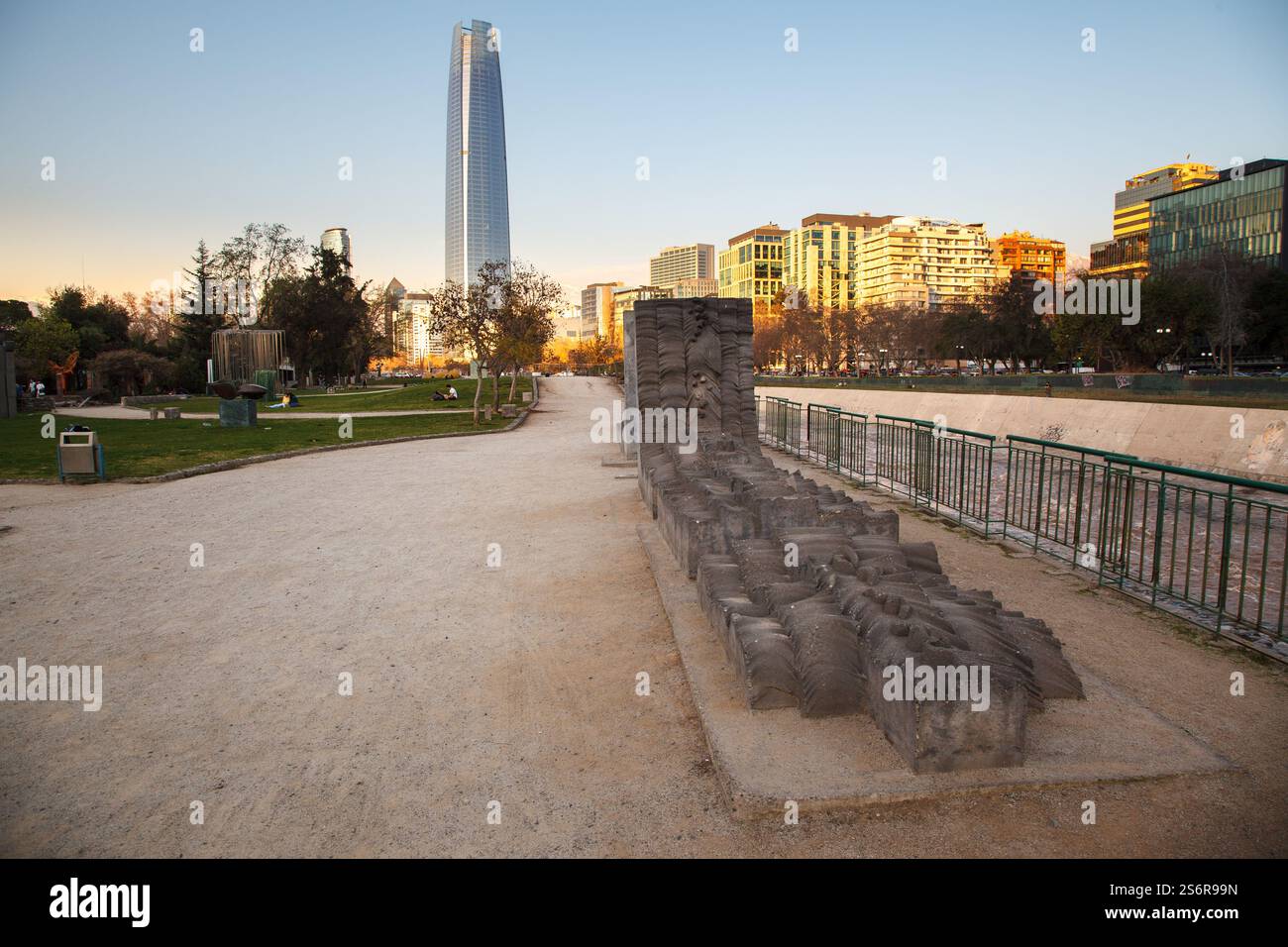 The Parque de las esculturas and Costanera Center skyscraper office ...