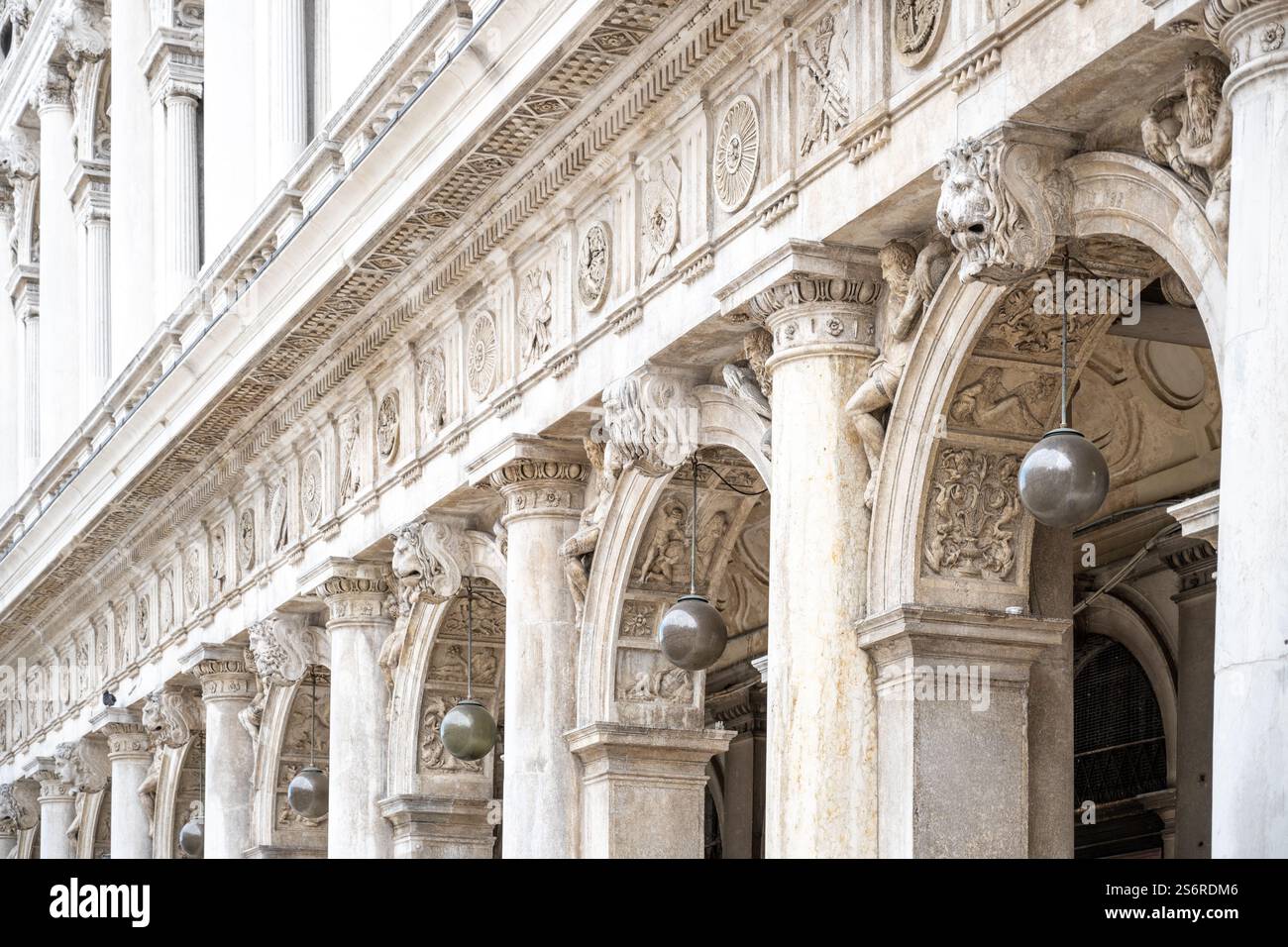 The elegant architectural details of the New Procuracies at Saint Marc ...