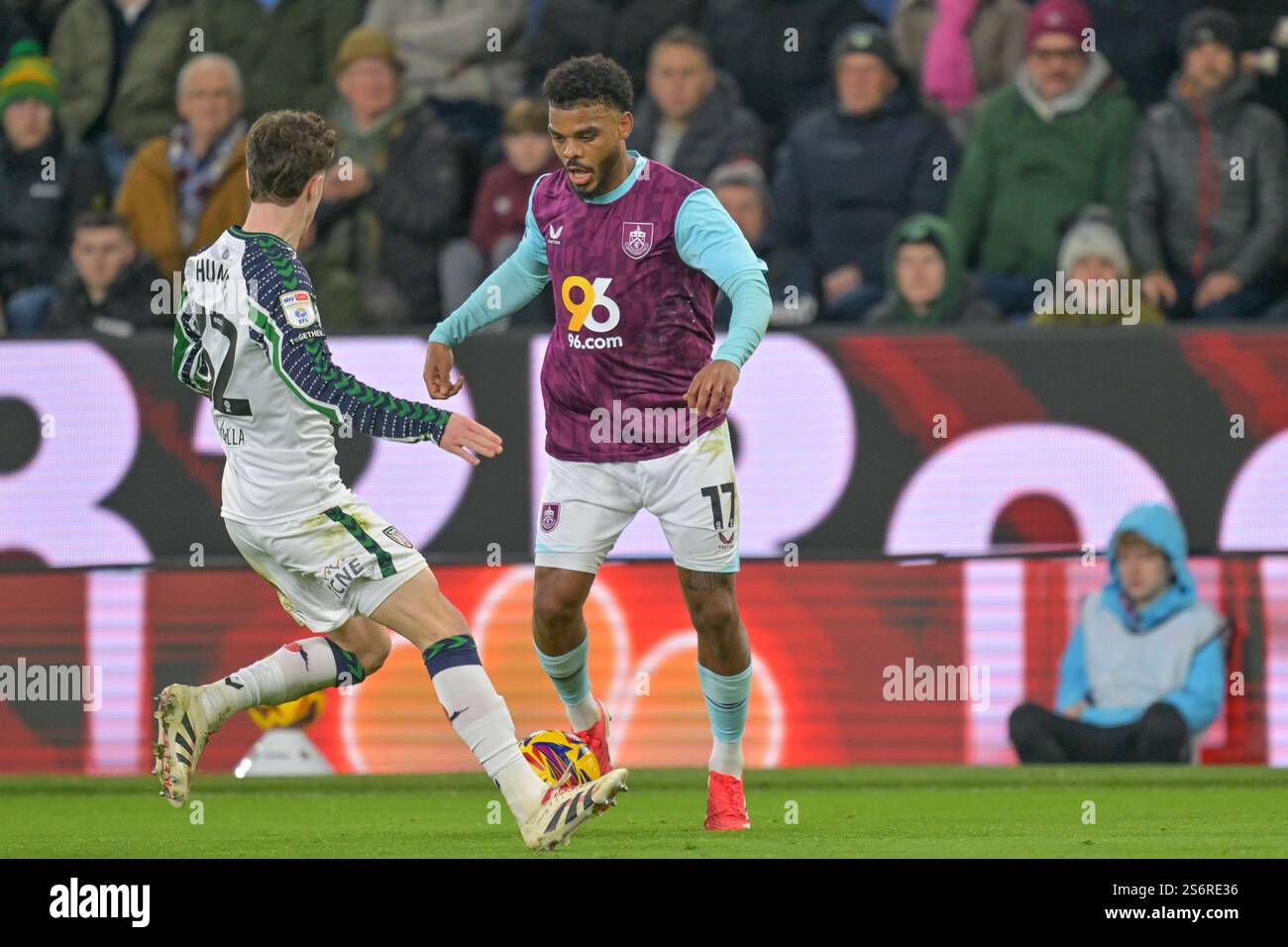 Turf Moor, Burnley, Lancashire, UK. 17th Jan, 2025. EFL Championship ...