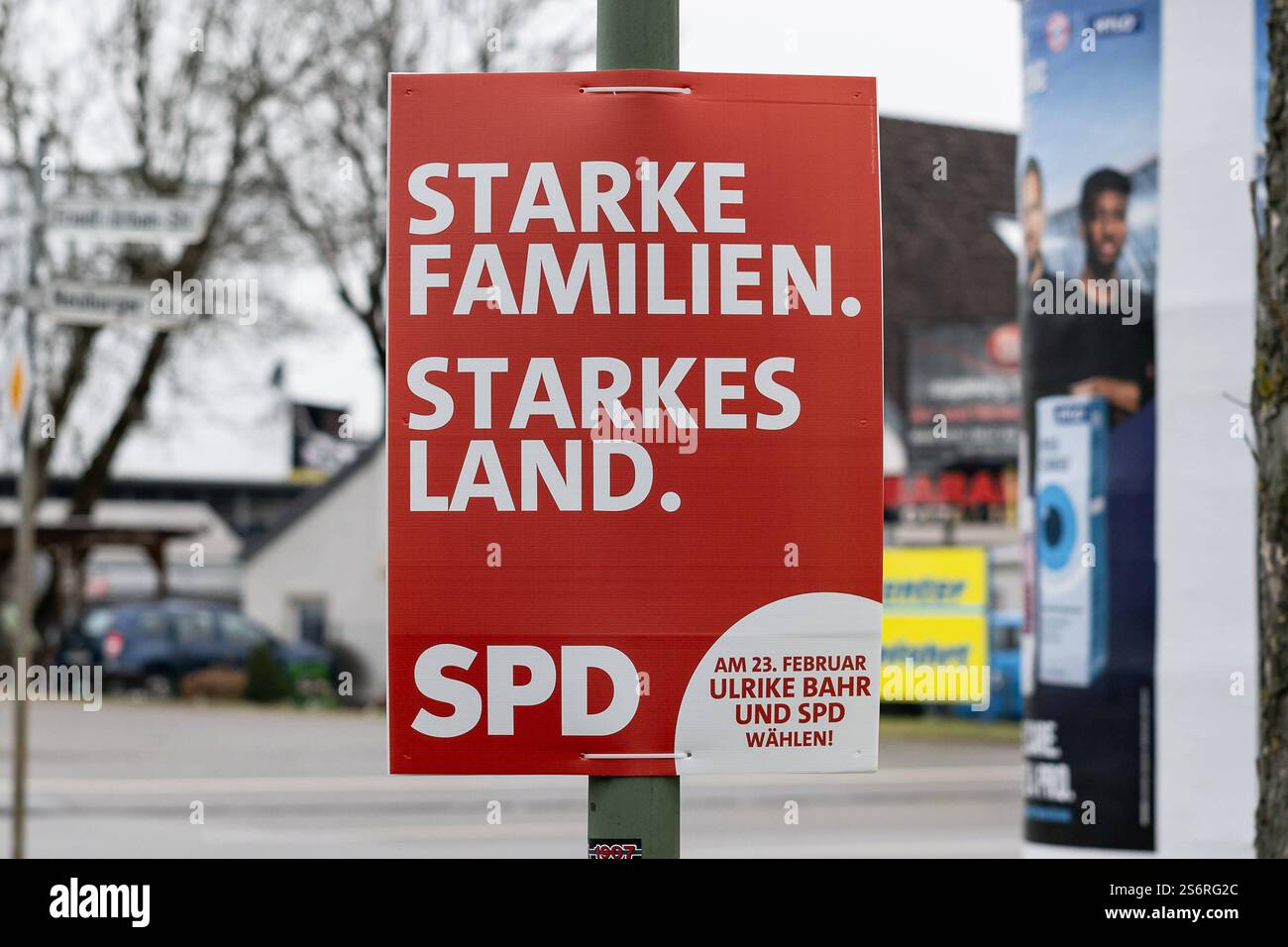 Muenchen GER, Themenbild, Wahlplakate zur Bundestagswahl in Deutschland 2025, Augsburg, 17.01. ...