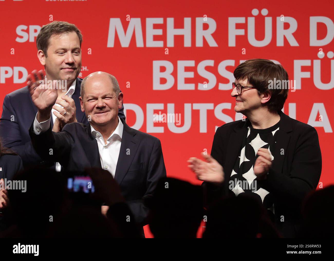 Olaf Scholz, Lars Klingbeil, Saskia Esken Bundestagswahlkampf 2025 ...