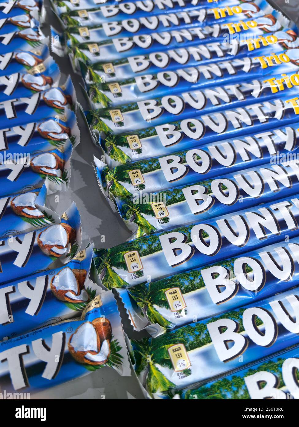 Bounty bars hi-res stock photography and images - Alamy
