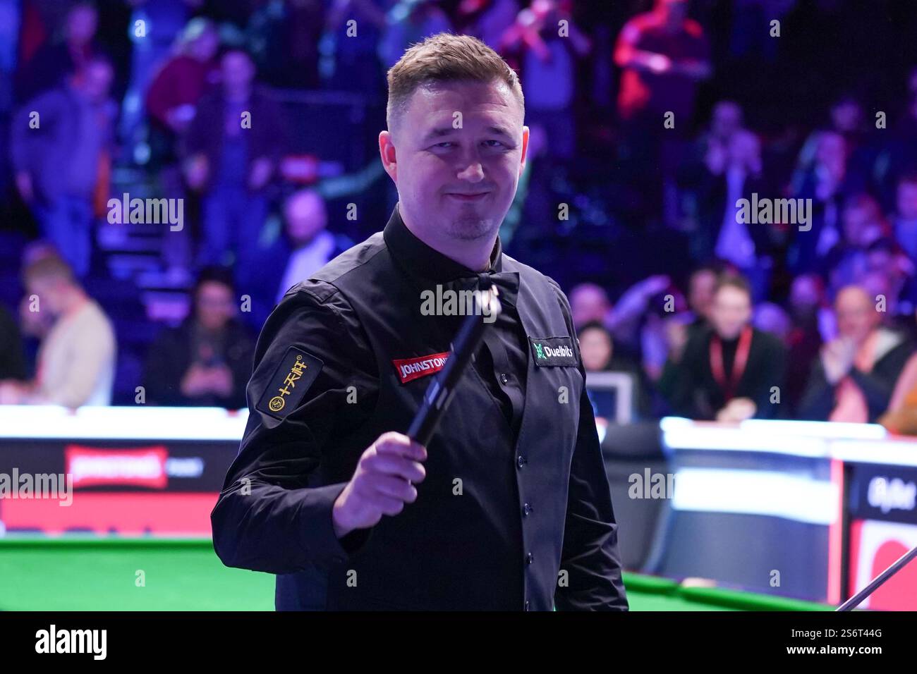 London, UK. 17th Jan, 2025. Kyren Wilson celebrating after winning The ...
