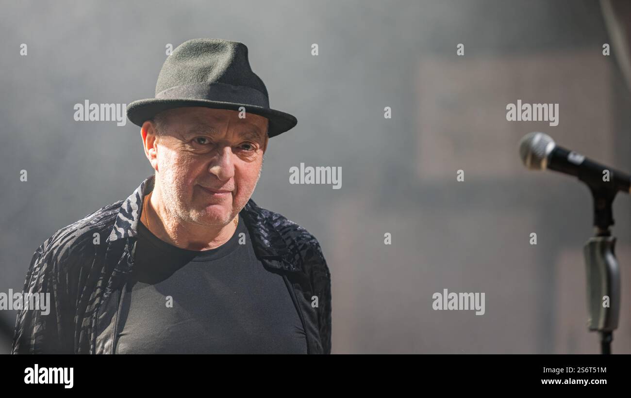 Cottbus, Germany. 17th Jan, 2025. The singer of the East German rock ...