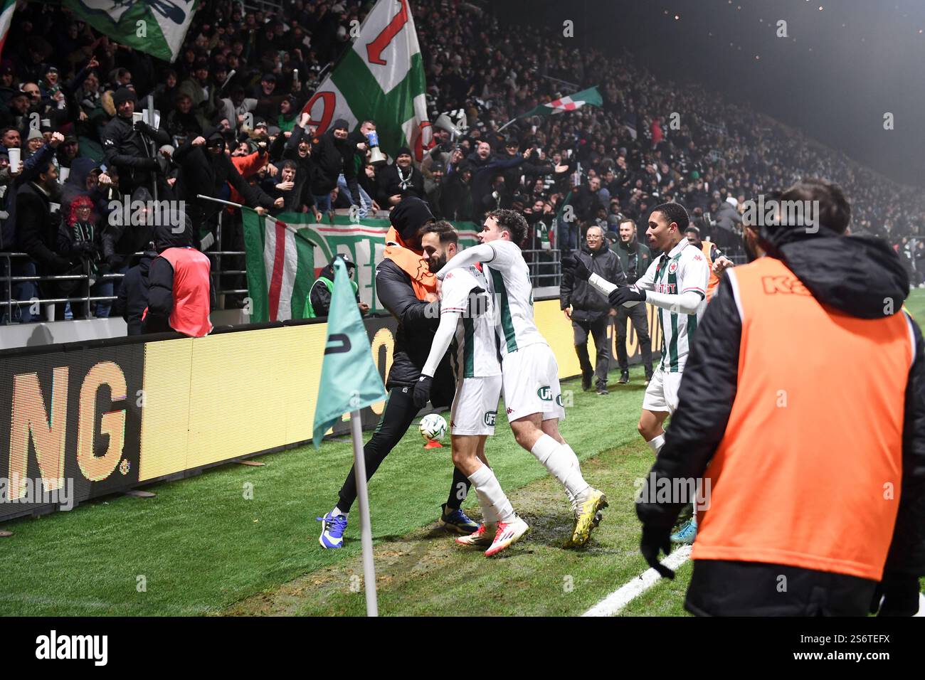 20 Dylan DURIVAUX (red) - 07 Damien DURAND (red) during the Ligue 2 BKT ...